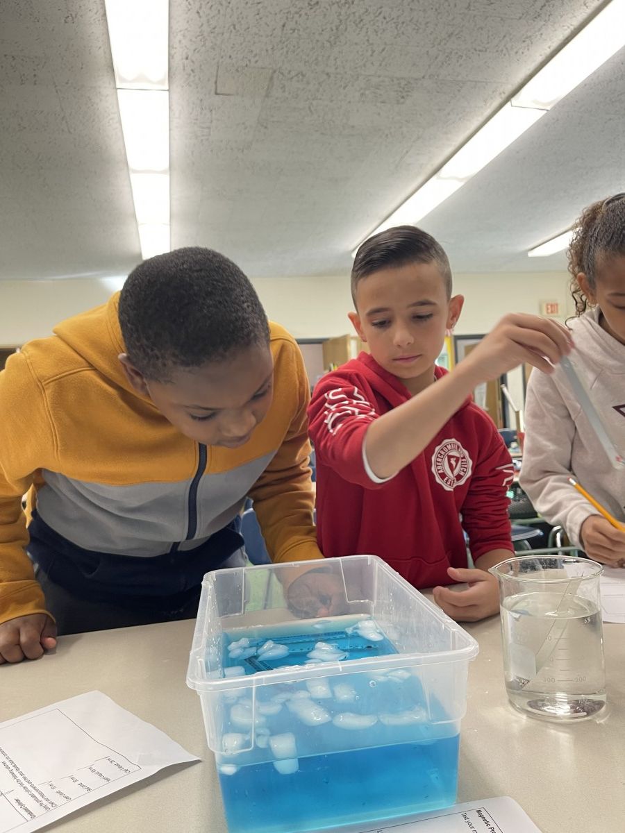 New Windsor School Science Club- News - NECSD